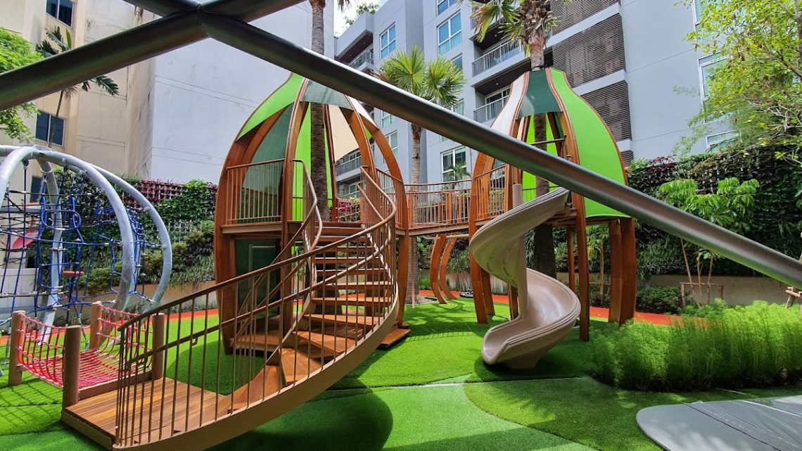 Private Family Club - World Construction and Engineering